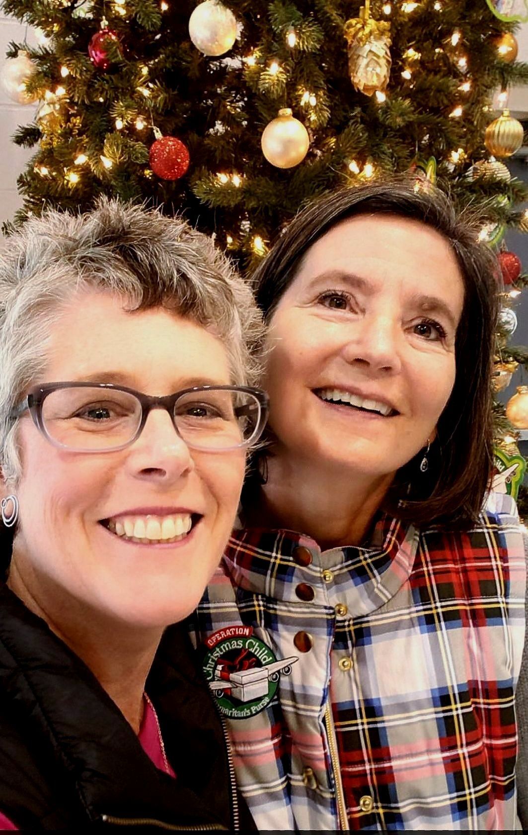 Outside The Box: Part 1…Ann & Kay – Volume XXII, Issue 20 – Ciloa